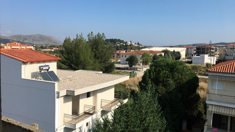 ΟΡΟΦΟΣ ΠΟΛΥΚΑΤΟΙΚΙΑΣ ΣΤΗΝ ΟΔΟ ΑΡΚΑΔΙΟΥ ΠΩΛΕΙΤΑΙ