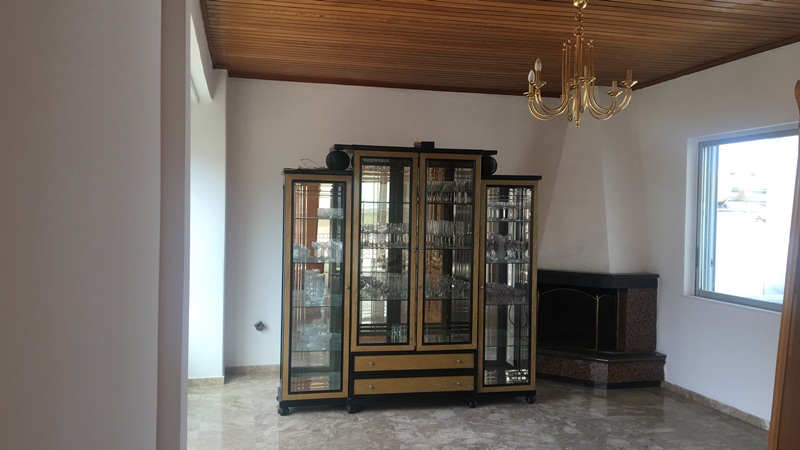 ΠΩΛΕΙΤΑΙ ΚΕΝΤΡΙΚΟ ΟΡΟΦΟΔΙΑΜΕΡΙΣΜΑ