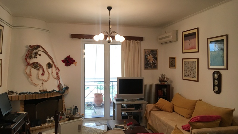 ΠΩΛΕΙΤΑΙ ΕΞΟΧΙΚΗ ΚΑΤΟΙΚΙΑ ΣΤΙΣ ΛΙΒΑΝΑΤΕΣ