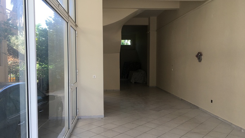 ΕΝΟΙΚΙΑΖΕΤΑΙ ΚΑΤΑΣΤΗΜΑ ΣΤΗΝ ΛΙΒΑΔΕΙΑ