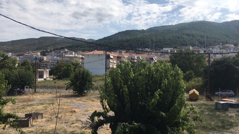 ΠΩΛΕΙΤΑΙ ΟΡΟΦΟΔΙΑΜΕΡΙΣΜΑ ΗΜΙΤΕΛΕΣ