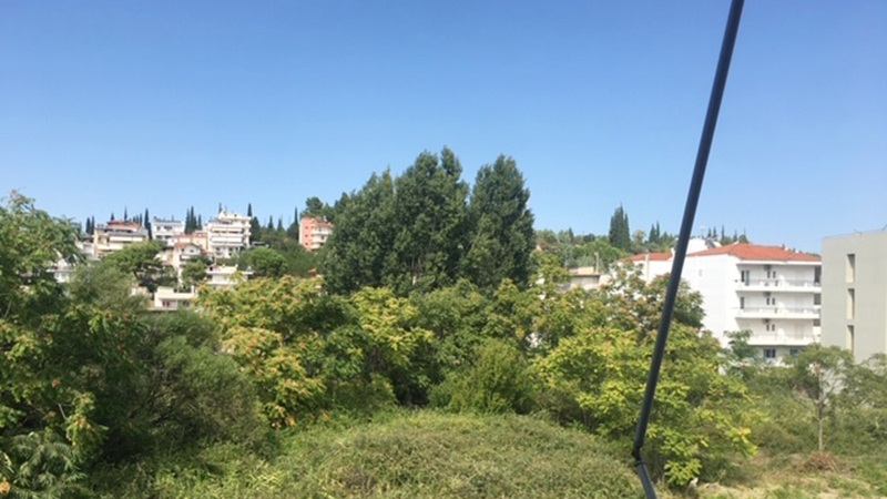 ΛΙΒΑΔΕΙΑ ΟΡΟΦΟΔΙΑΜΕΡΙΣΜΑ ΠΩΛΕΙΤΑΙ