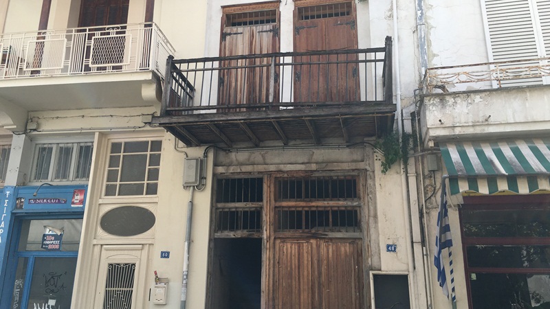ΠΩΛΕΙΤΑΙ ΑΥΤΟΤΕΛΕΣ ΑΚΙΝΗΤΟ ΣΤΗ ΛΙΒΑΔΕΙΑ